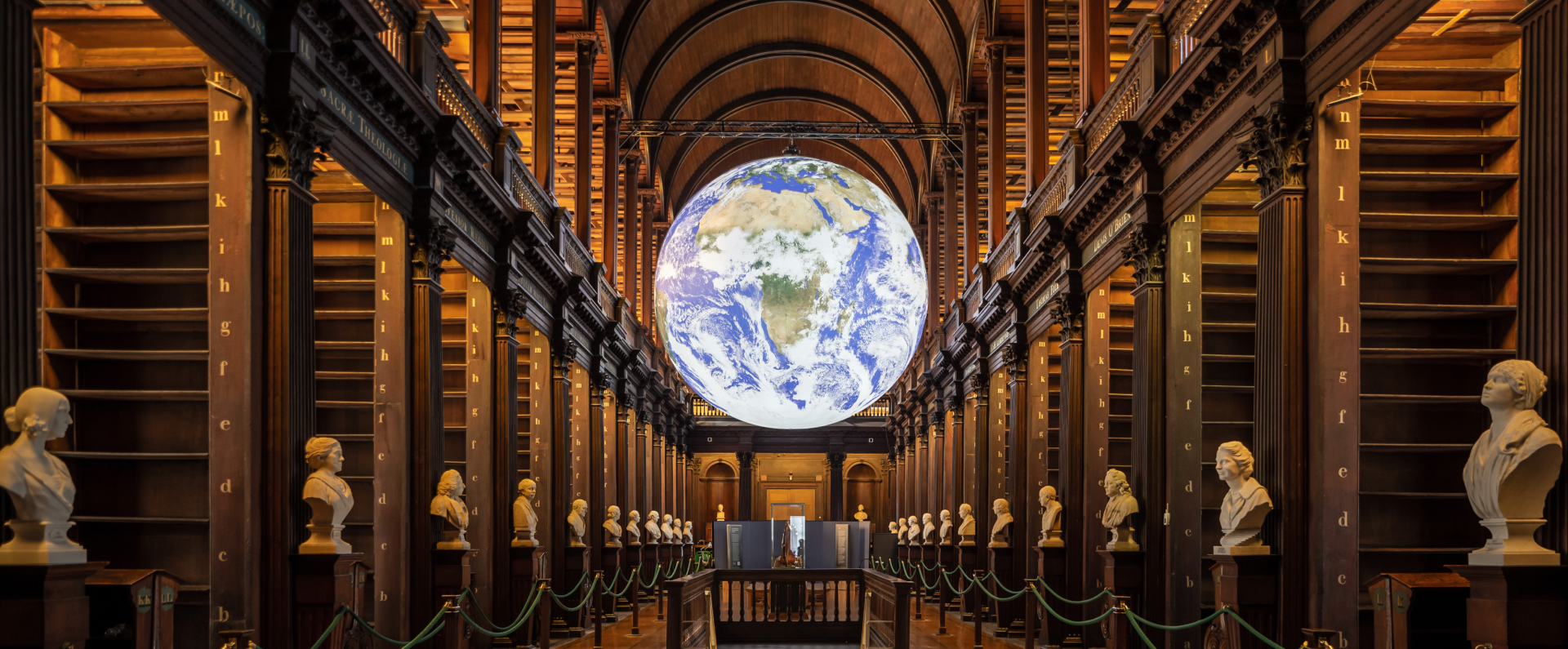 A Journey Through Notre-Dame de Paris — Tabula | Trinity College Dublin ...